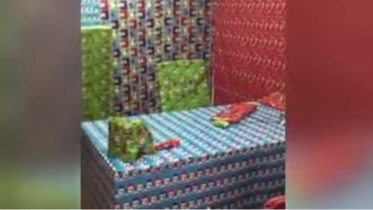 Funcionários deram sentido à frase: 'Patrão fora, dia santo na loja'